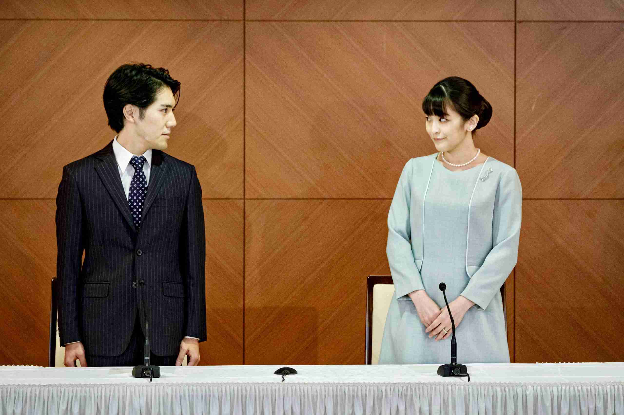 This Japanese Princess Has Given Up Her Royal Status To Marry A ...