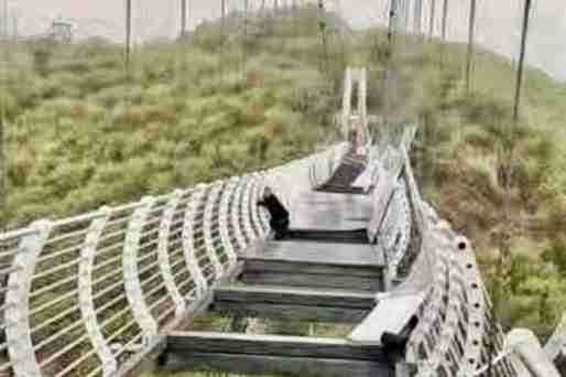 This Man In China Was Left Dangling Off A Suspension Bridge After ...